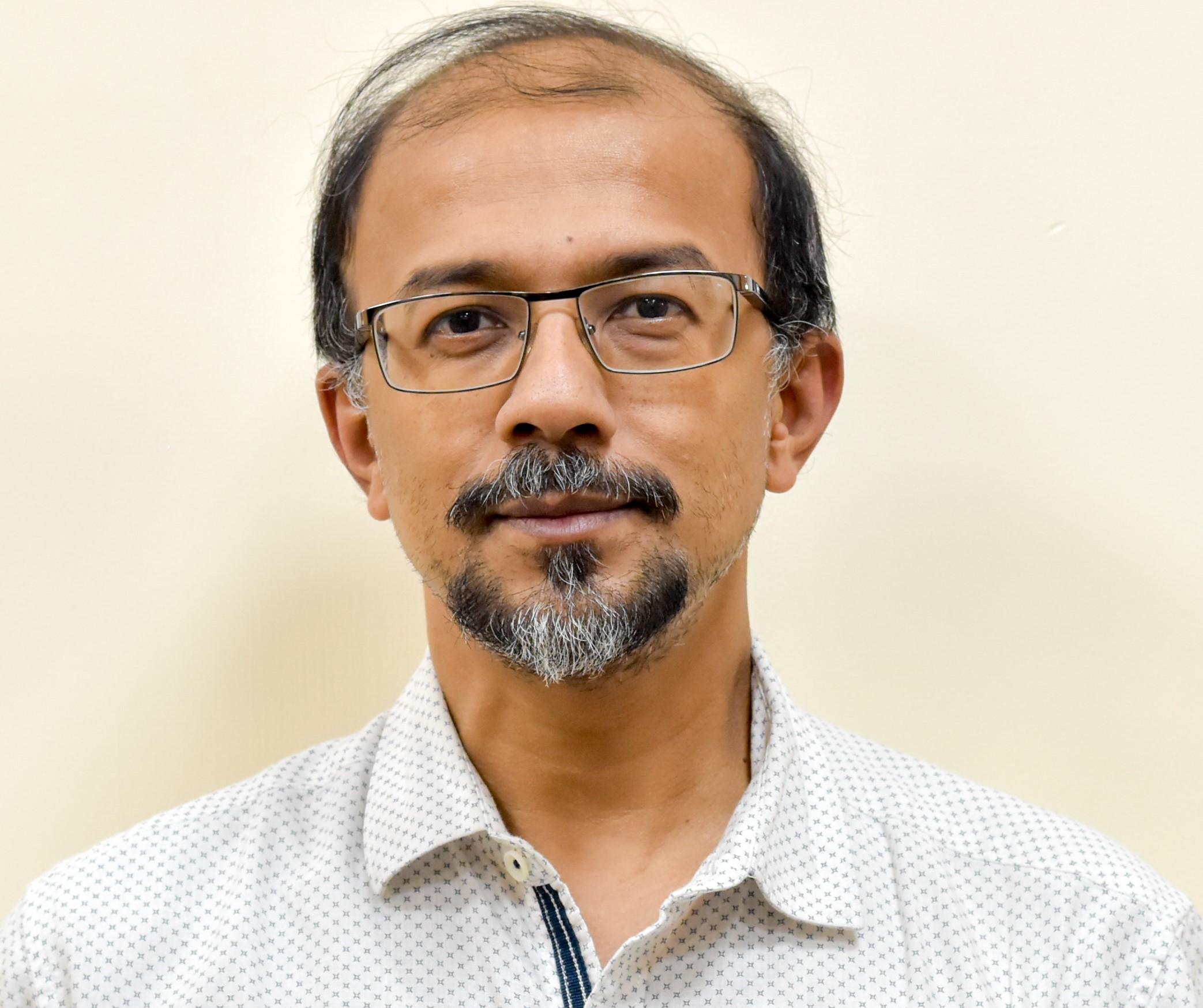 Meet The Coolest Professor On IIM Ranchi Campus Ft. Soumya Sarkar ...