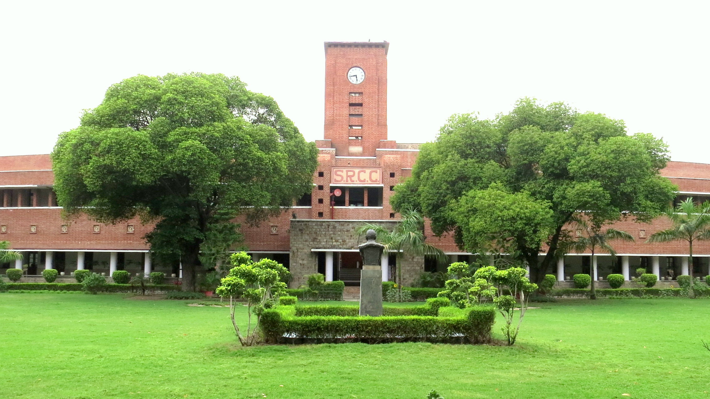 SRCC-GBO Offers 3X+ ROI TO Students When It Comes To Placements - InsideIIM SRCC-GBO Offers 3X+ ROI TO Students When It Comes To Placements - InsideIIM